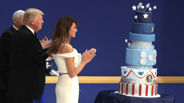 Das hatte es mit Trumps Eröffnungstorte auf sich...